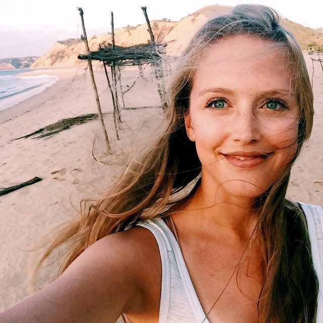 Alicia Weigel – One World, Two Feet